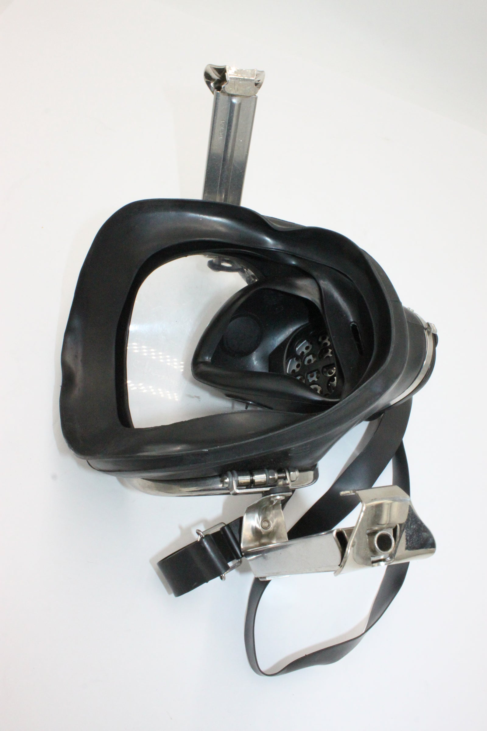 Italian Military Police Riot Helmet with Face Shield Does NOT take the ...